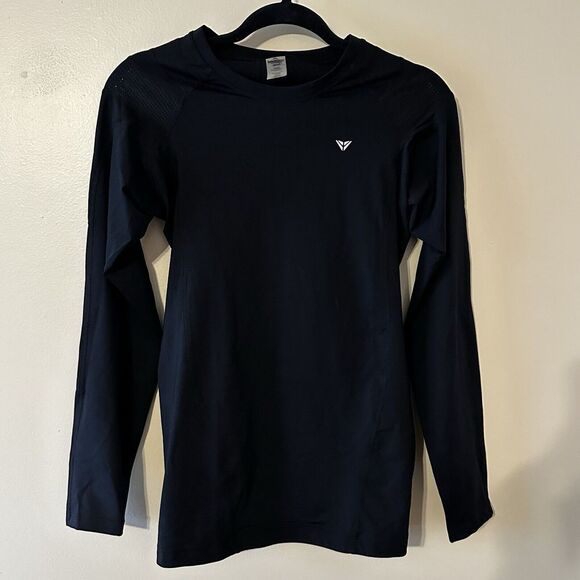 Intelliskin | Shirts | Intelliskin Black Foundation Long Sleeve Posture ...